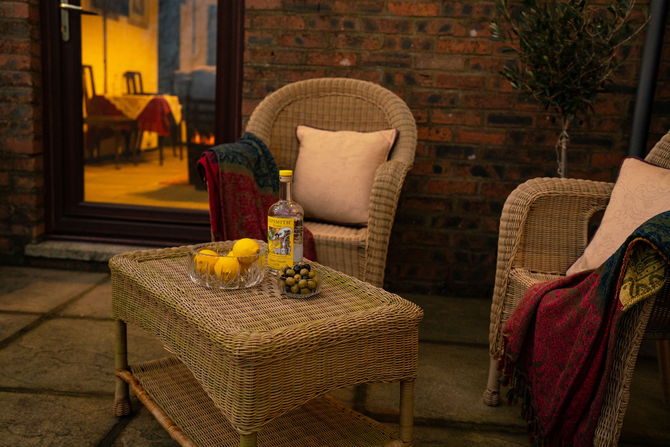 Officer’s Mess | THE RADAR ROOMS